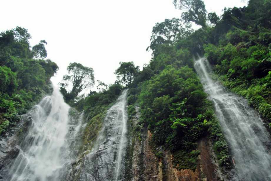 The enormous hidden waterfalls of San Marcos | ENTREMUNDOS